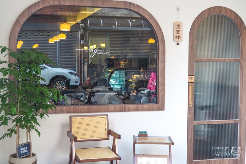 桃園中壢｜ハァイ珈琲(Hy coffee)．健行商圈附近新開幕復古的日式簡約風格咖啡廳